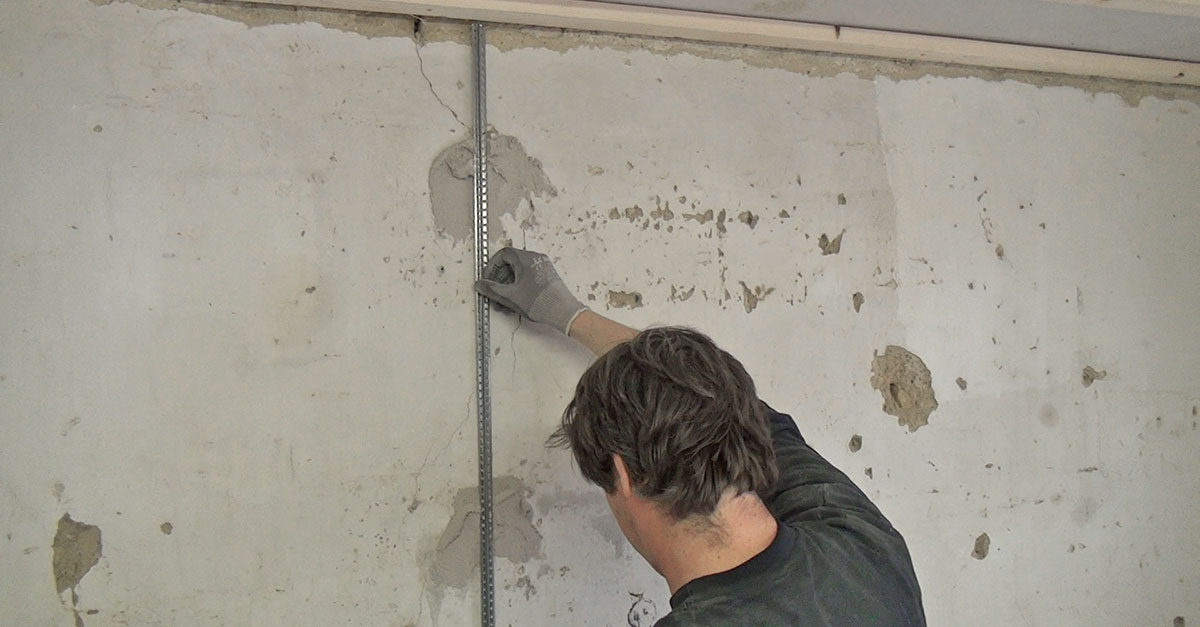 Schnell-Putzprofile anbringen - Anleitung und Tipps @ diybook.de